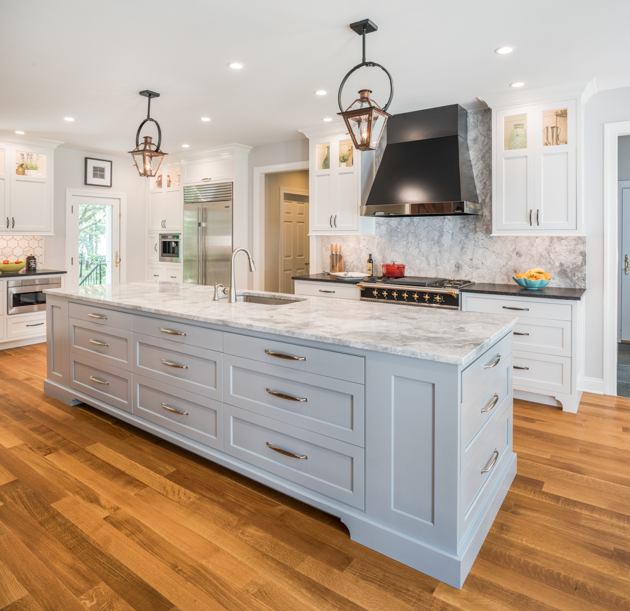 5 Expert Tips on How to Professionally Photograph any Kitchen - Mydoma ...